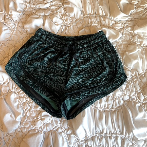 Lululemon Athletica Shorts Lululemon Hottie Hot Shorts Poshmark